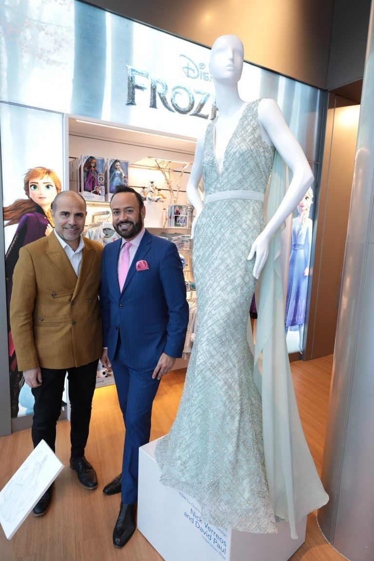 Disney Collaborates With FIDM To Create A “FROZEN 2” Inspired Window ...