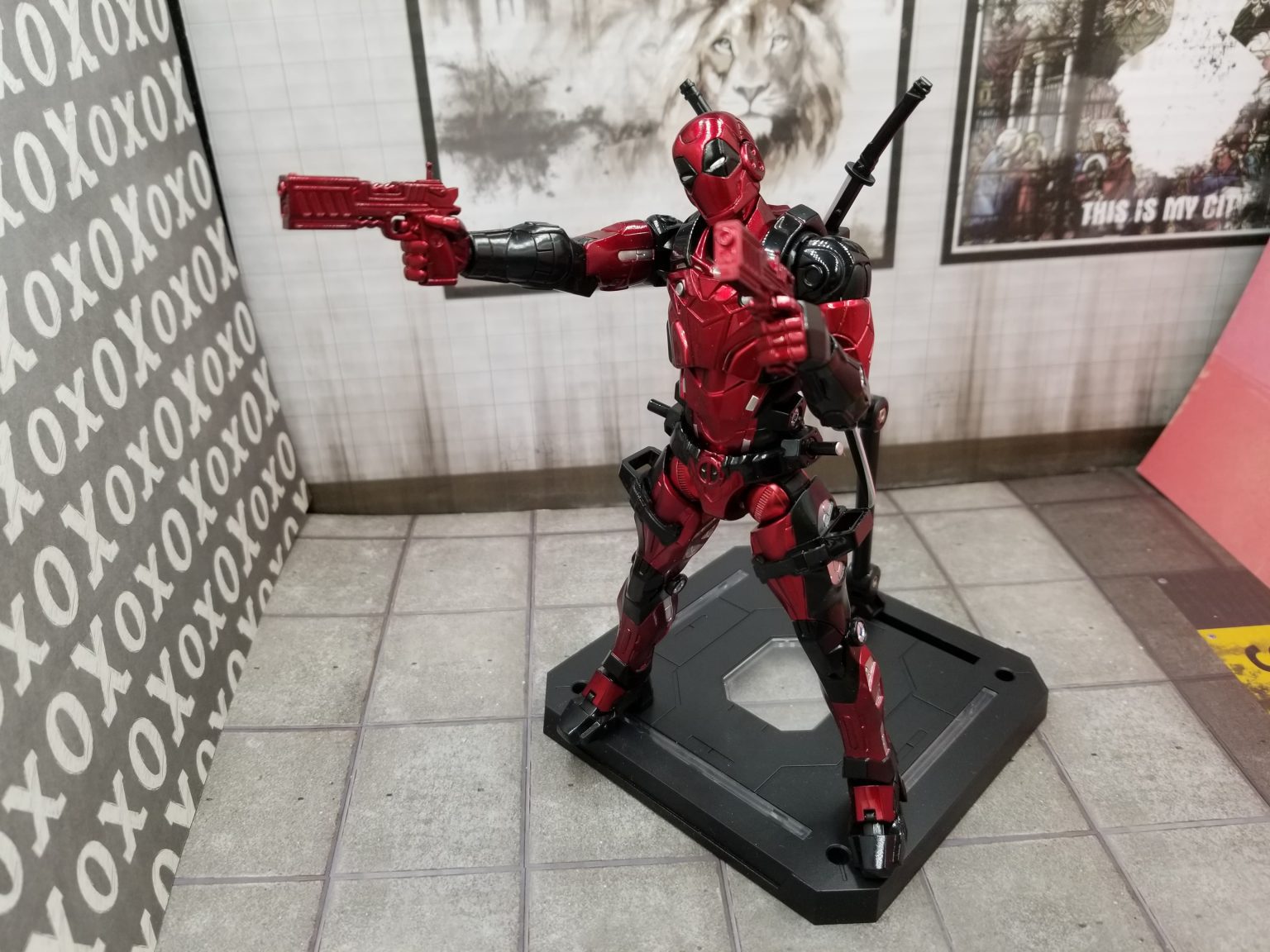 Fighting Armor Deadpool Review