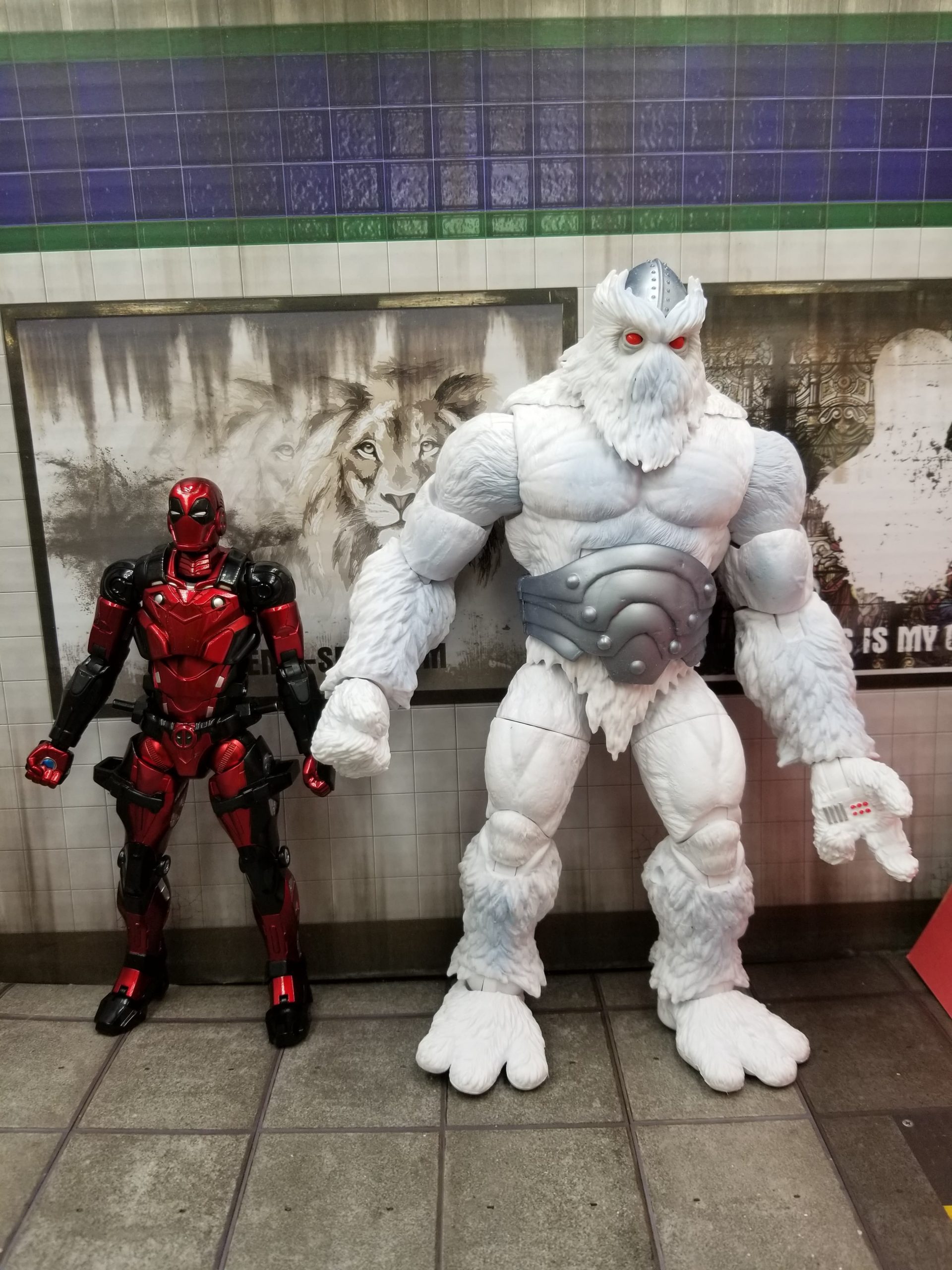 Fighting Armor Deadpool Review