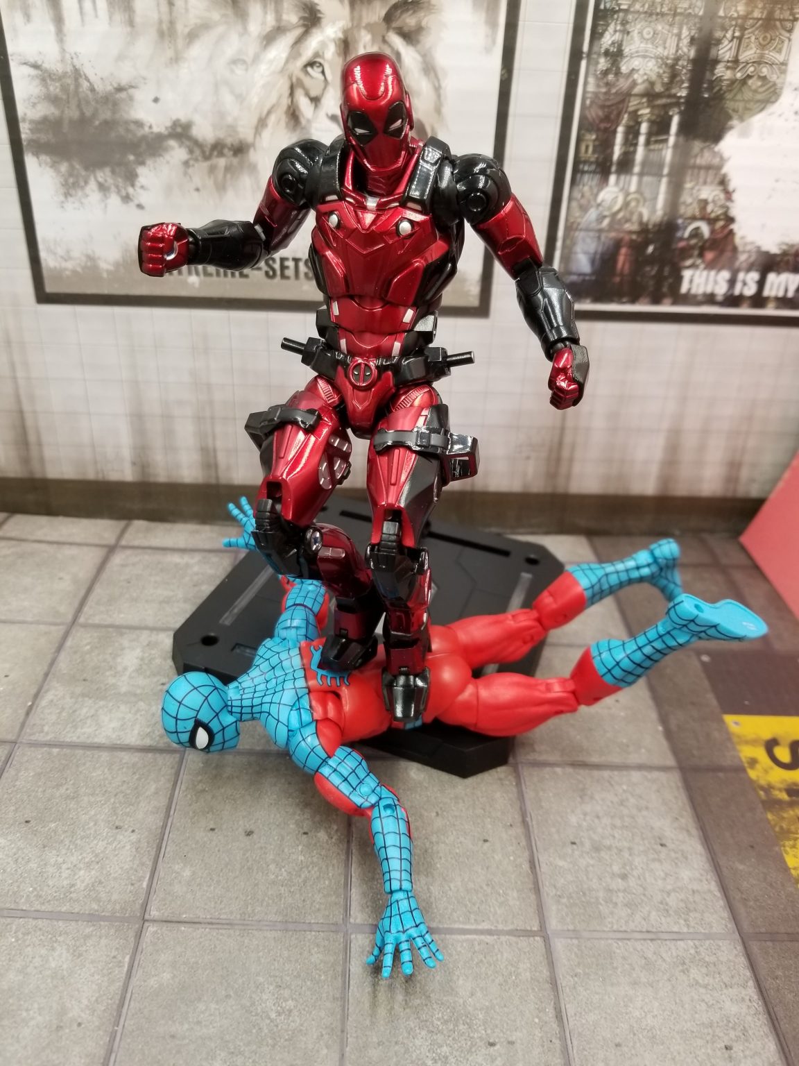 Fighting Armor Deadpool Review